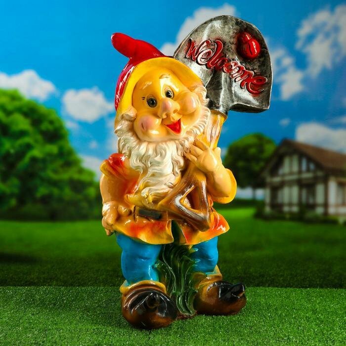 Садовая фигура 'Гном с лопатой велком' 38х31х70см большой