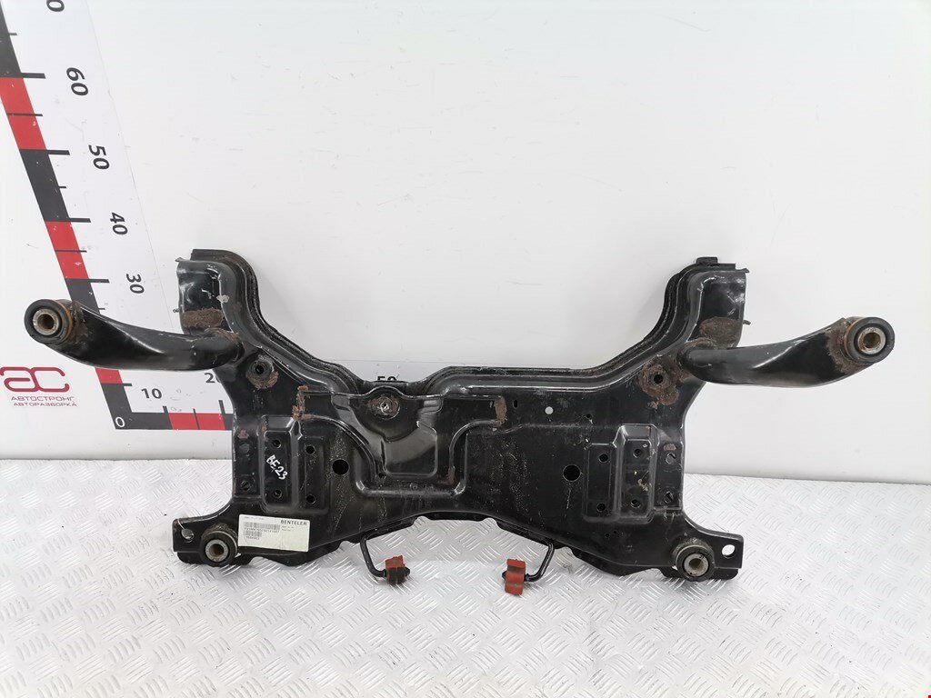 Балка подмоторная (подрамник) Volvo C30 1 31317517 арт. 1632430