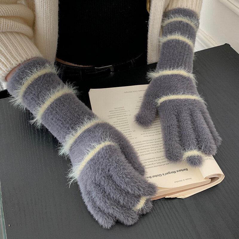 Перчатки для мужчин и женщин