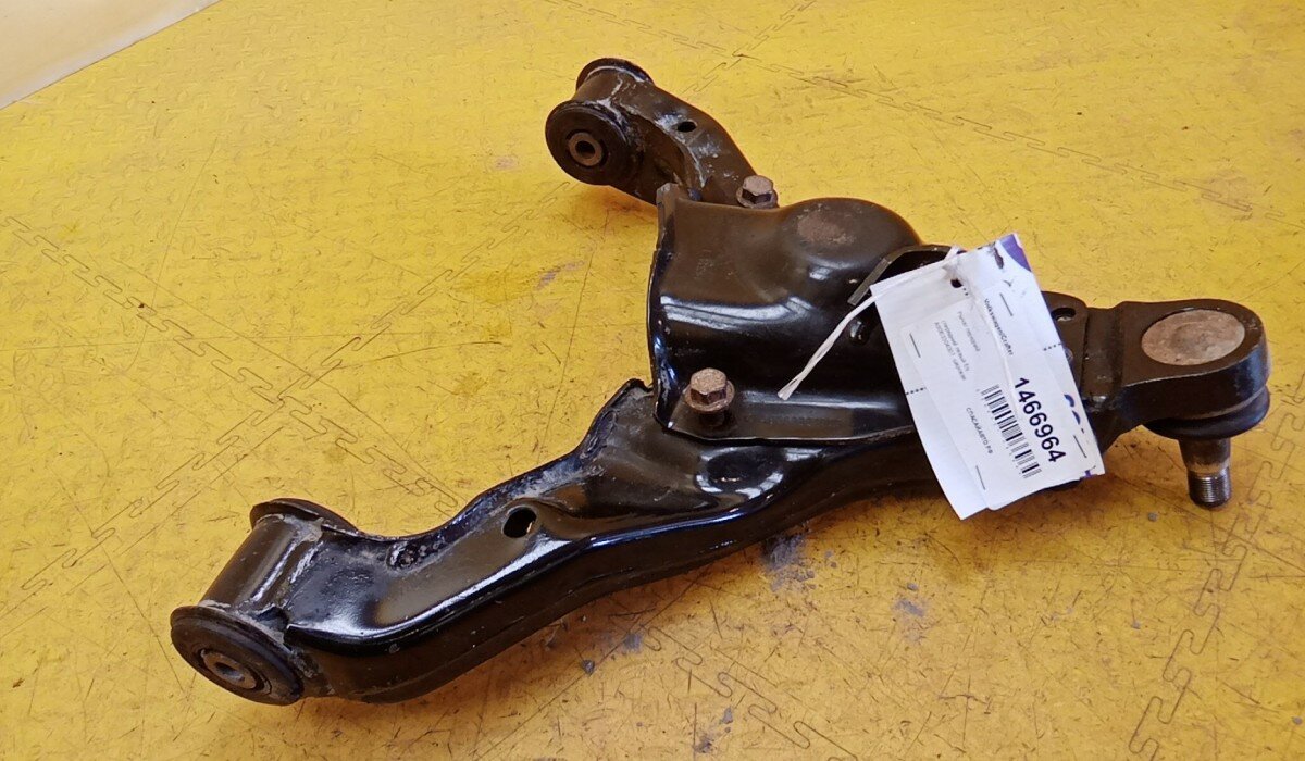 Рычаг передний Crafter Volkswagen 2E0407151M