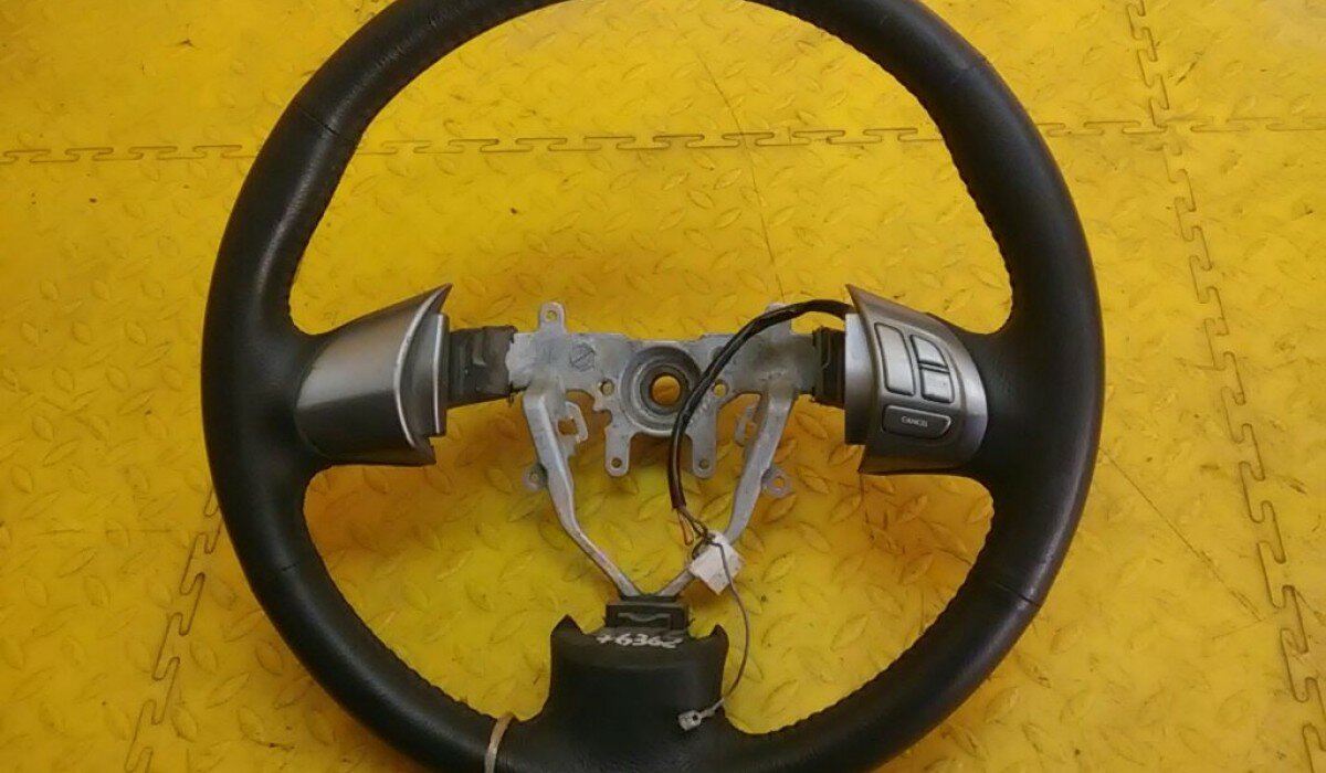 Рулевое колесо Legacy Outback (B13) Subaru