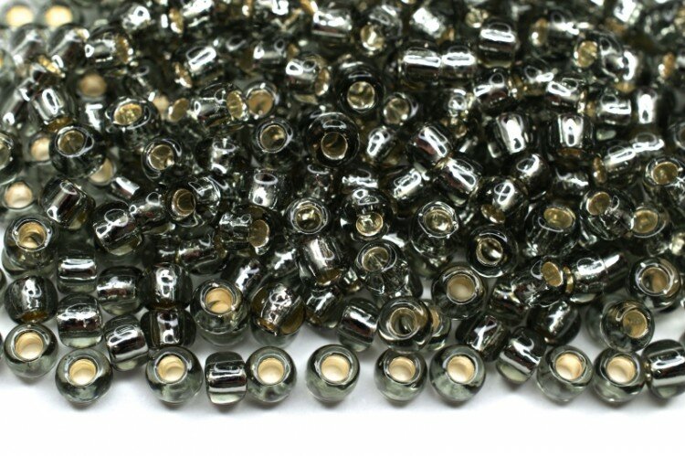 Бисер японский TOHO круглый 6/0 #0029 черный алмаз, серебряная линия внутри, 10 грамм
