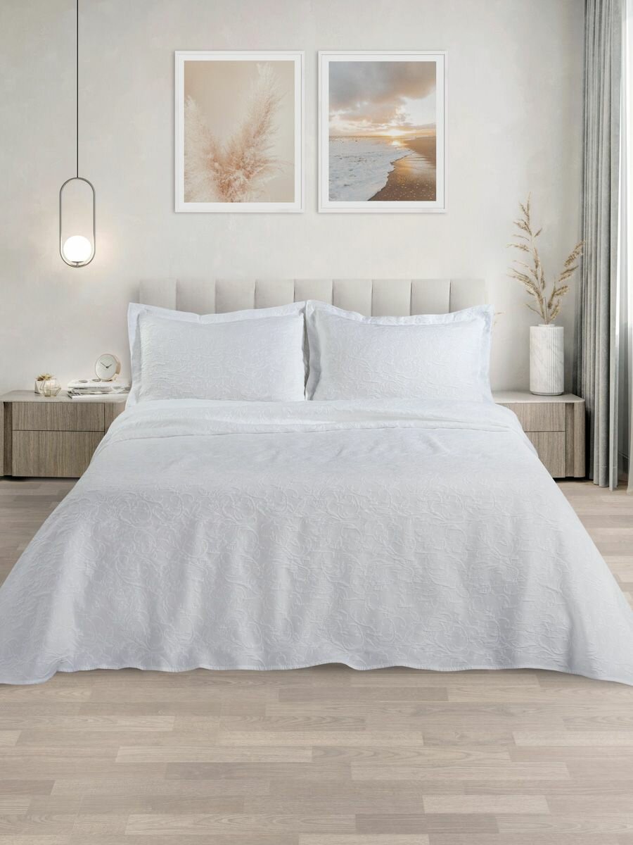 Покрывало на кровать, диван Евро 240х260 с наволочками 50х70, полиэстер