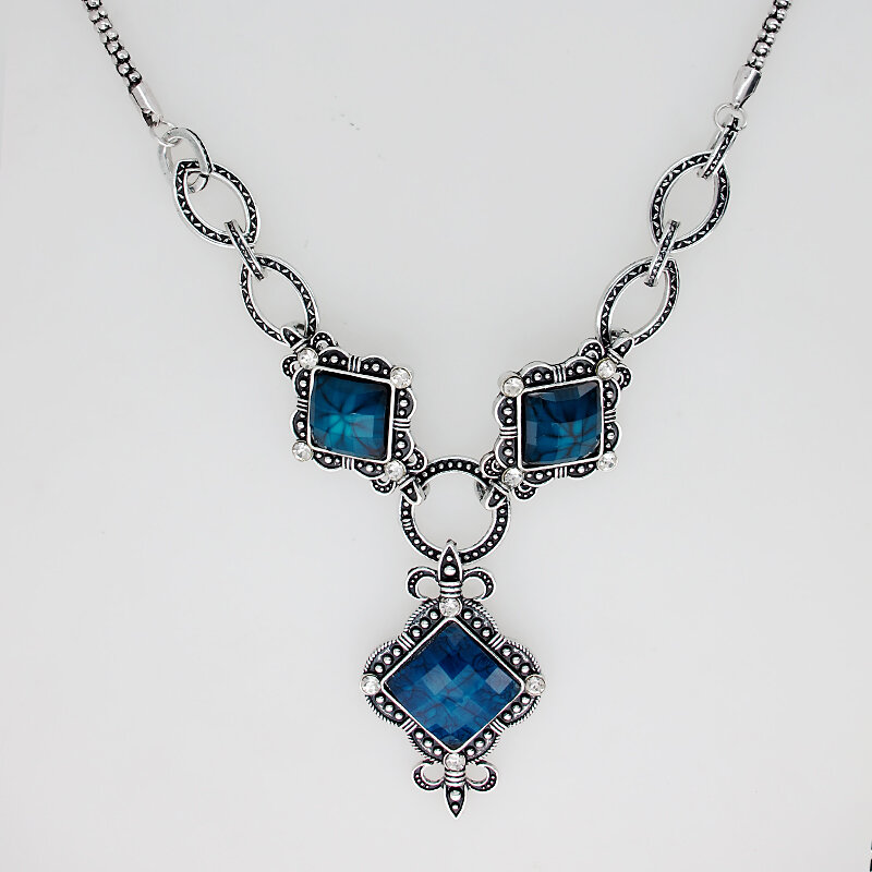 Колье, перламутр, стекло