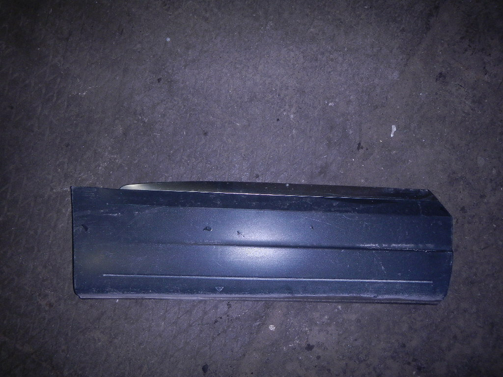 Б/У Молдинг двери задней правой, Volkswagen (Фольксваген)-TIGUAN (11-) VOLKSWAGEN TIGUAN (5N2) (11-16) Царапины,поврежде...