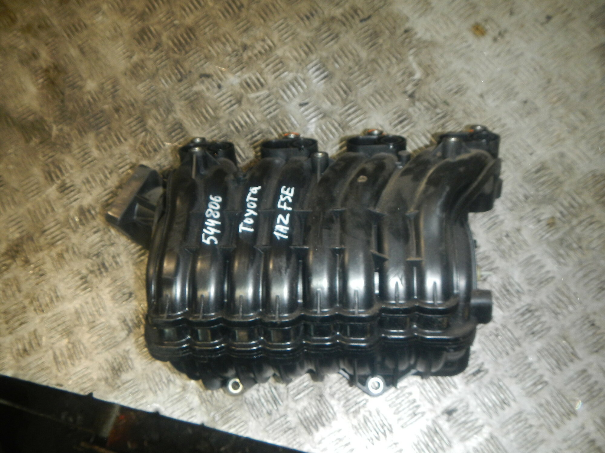 Б/У Коллектор впускной, Toyota (Тойота)-AVENSIS II (03-08) TOYOTA AVENSIS II (03-08) 1AZ-FSE, 2,0л Задиры. 544806 TOYOTA ...