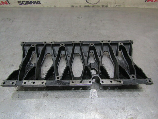 Маслоотражатель двигателя D12 Volvo FH, FM