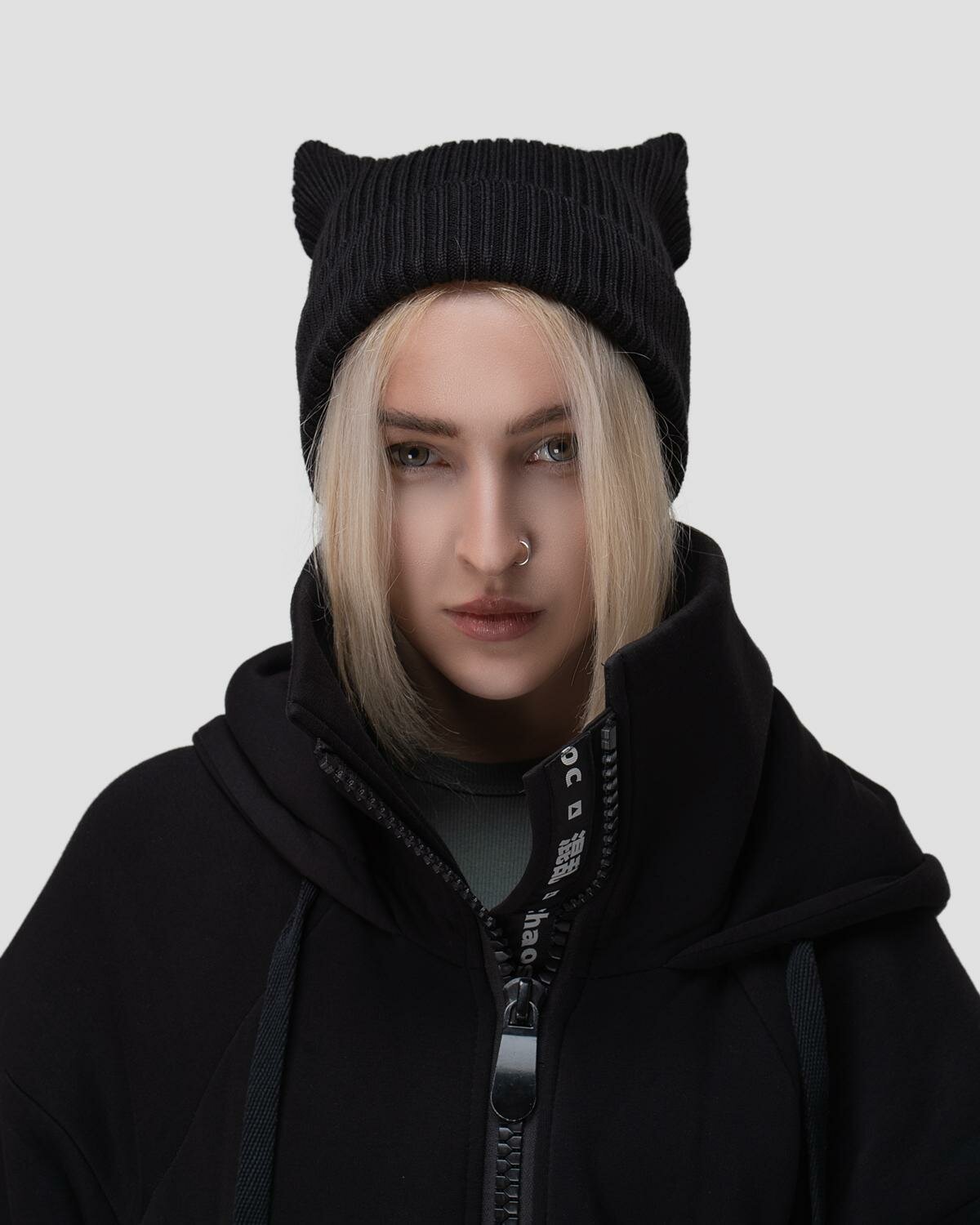 Шапка для женщин