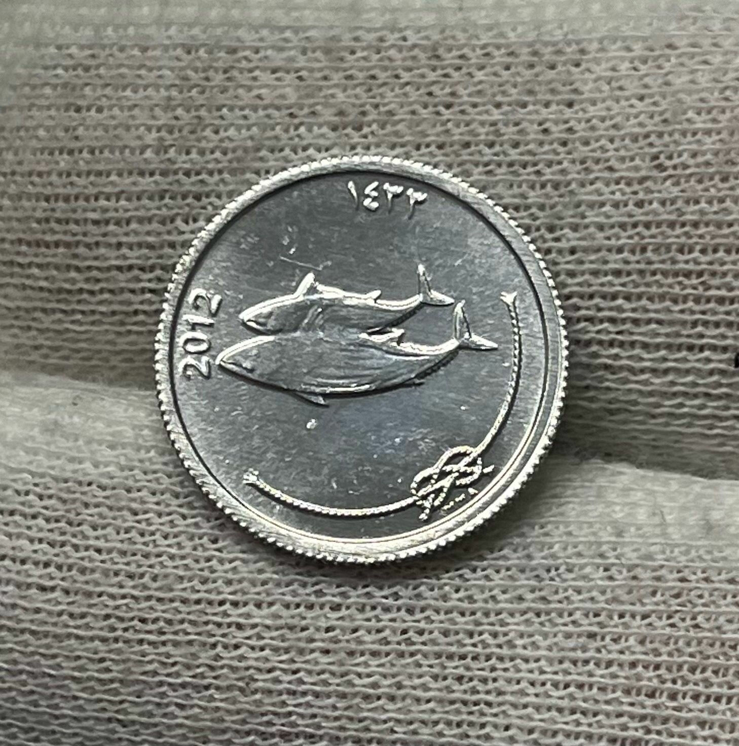 Мальдивы 5 лари 2012 года рыба UNC