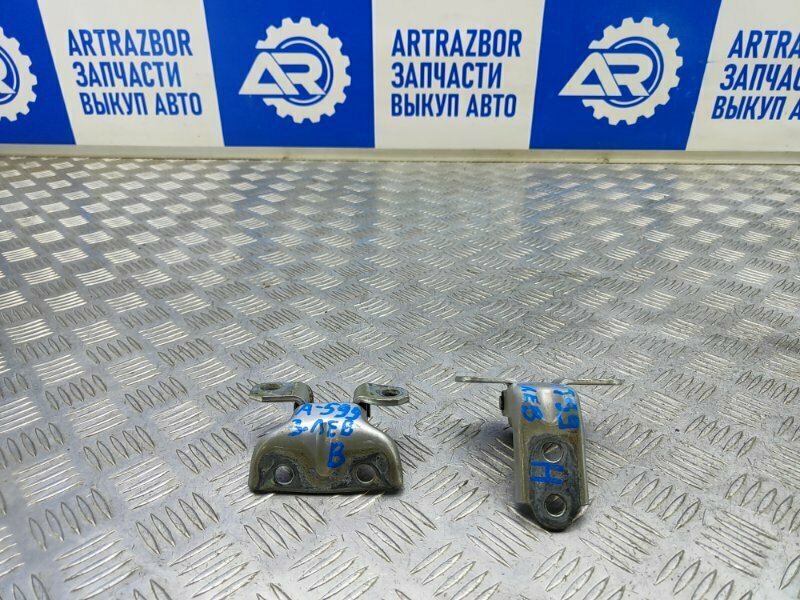 Б/У Петля двери задней левой Kia Ceed 1 ED / Киа Сид 1 ED 1.6 D4FB 115 Л.С. дизель 2007