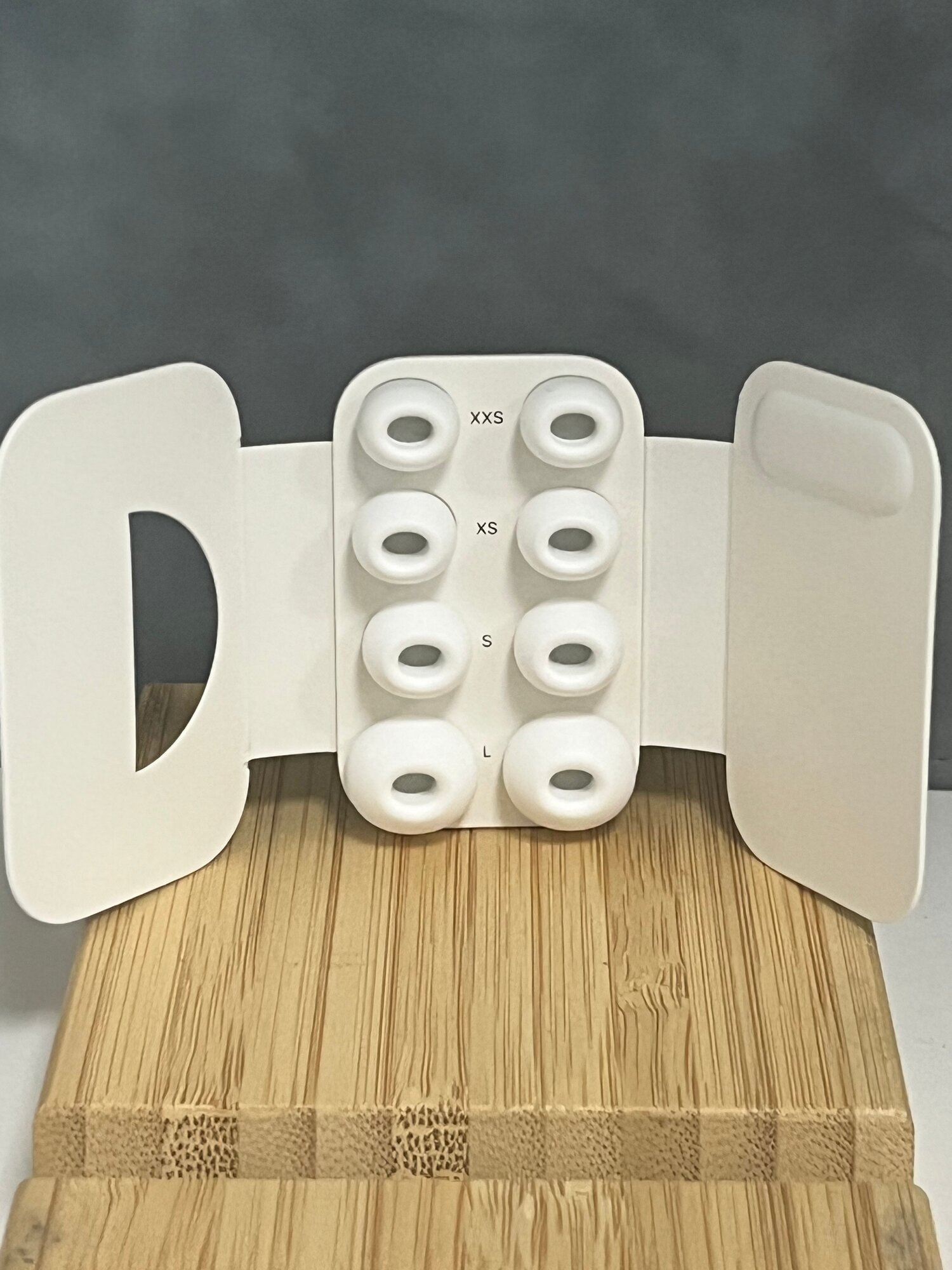 Амбушюры от Apple AirPods Pro 3 2025 новые оригинал ( размер S, 2 шт)