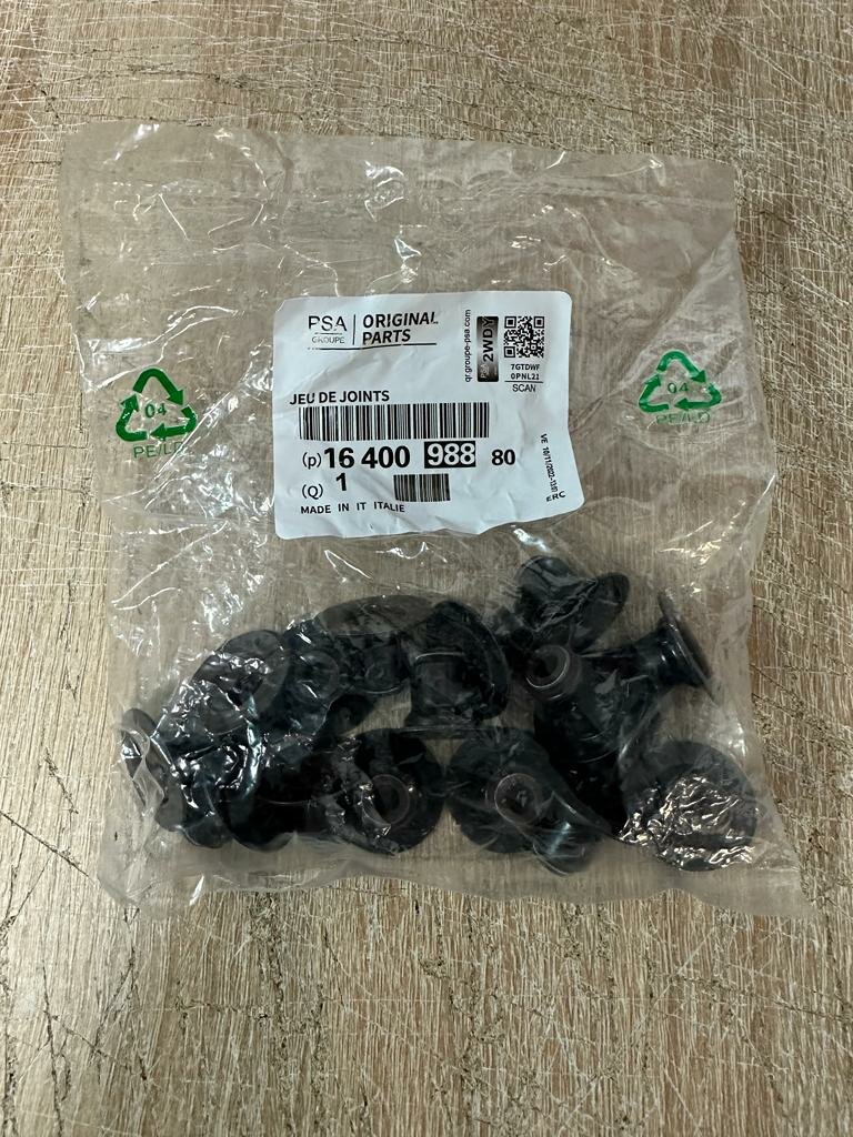 Комплект маслосъемных колпачков Peugeot 308