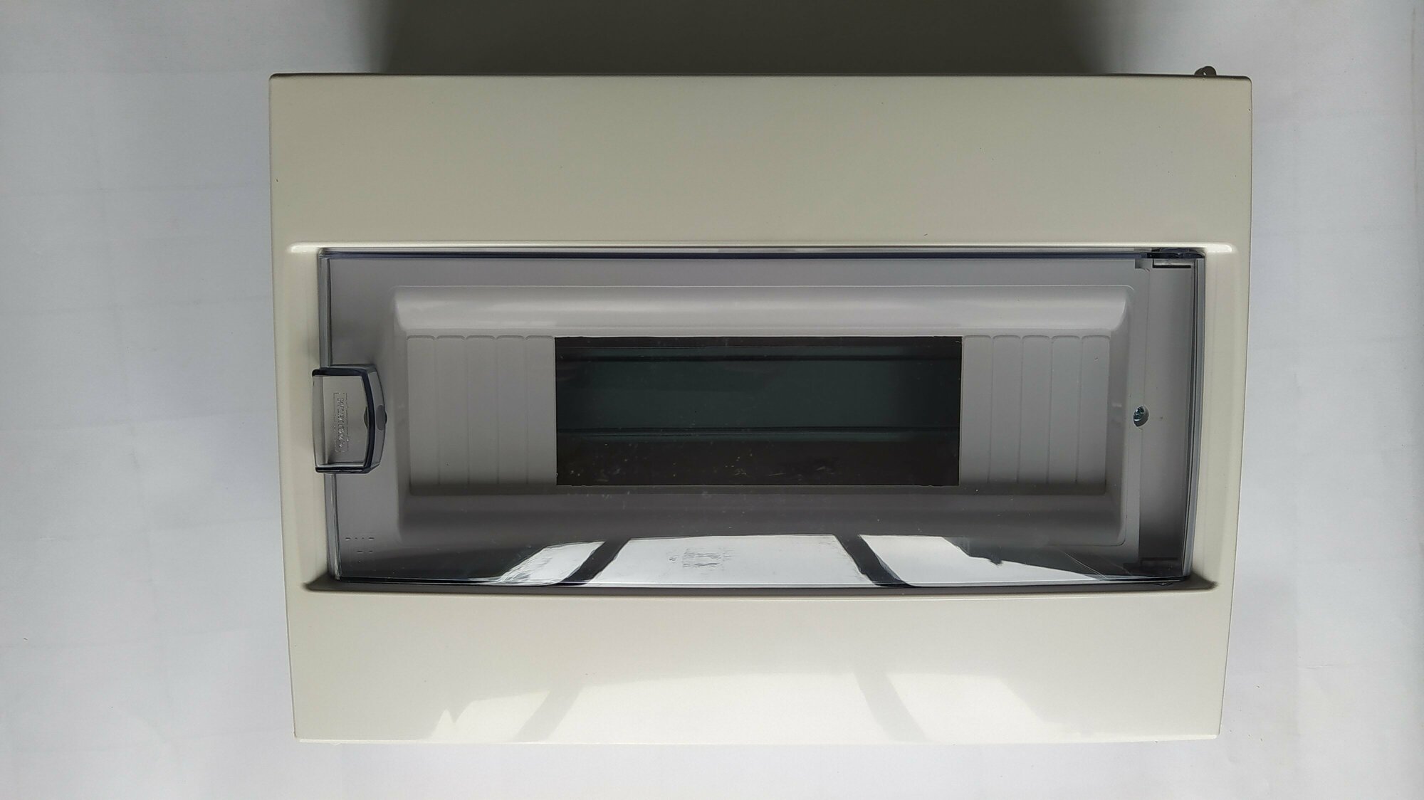 Короб под 12 автоматов. внутренняя проводка