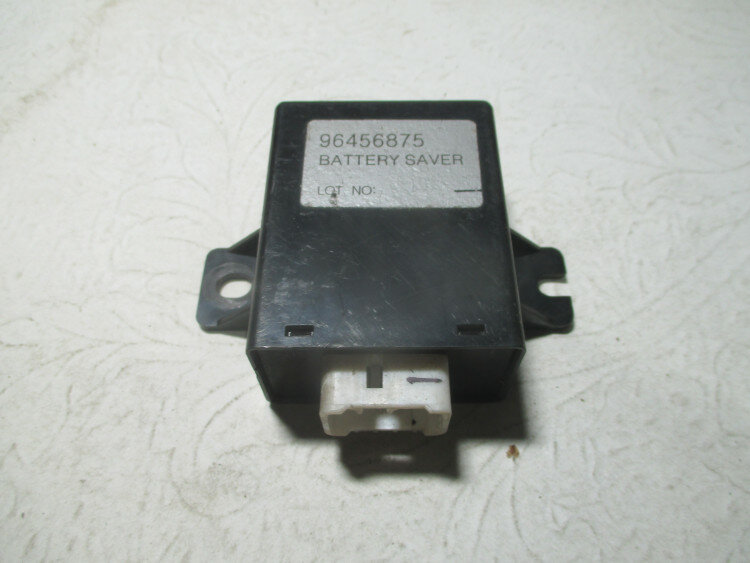Блок предохранителя аккумуляторной батареи 96408390 96456875 Шевроле Авео Лачетти Спарк Джентра