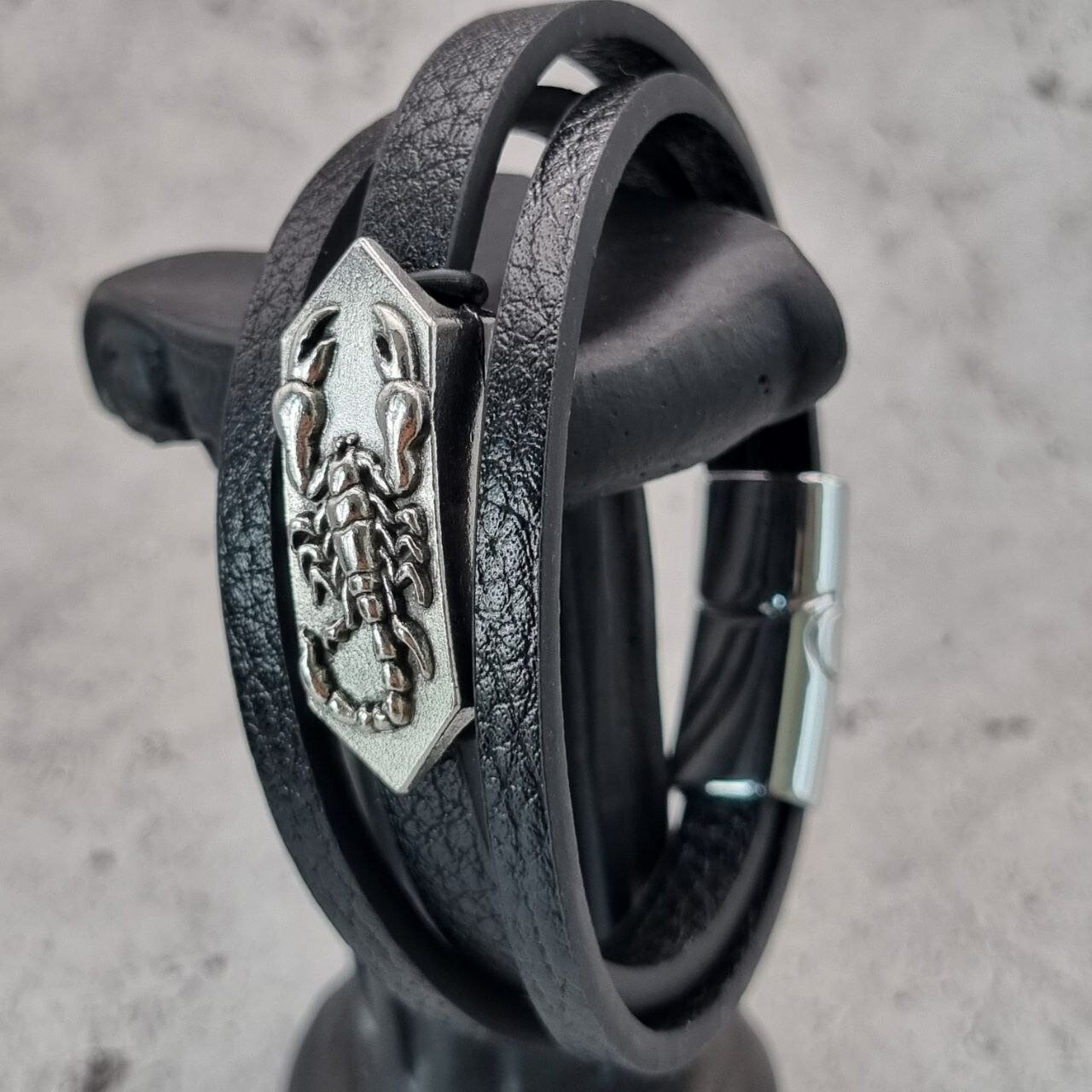 Плетеный браслет, металл