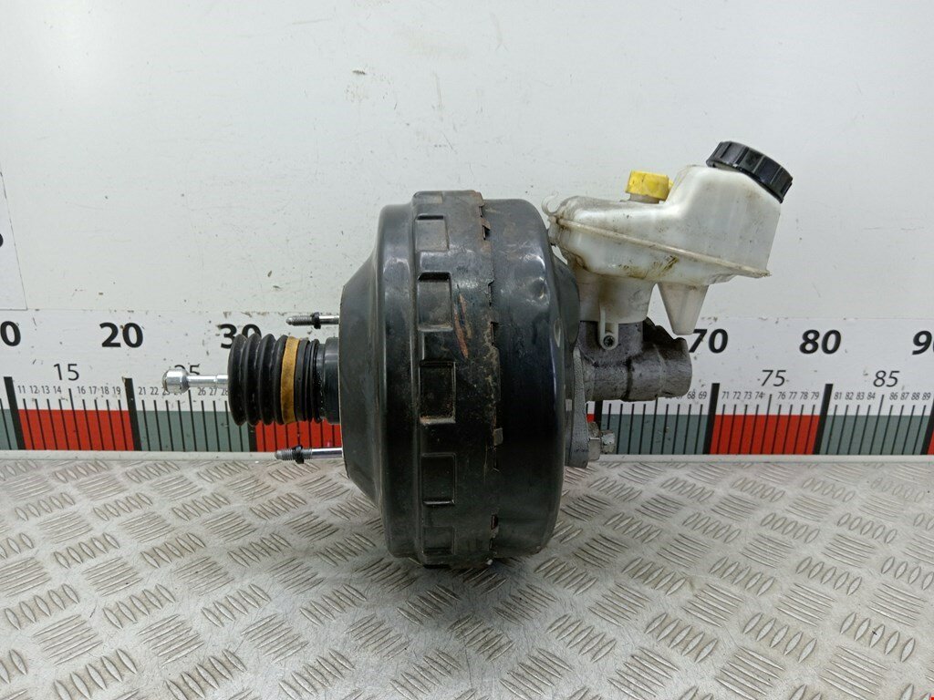 Усилитель тормозов вакуумный Chevrolet Cruze 2 (J300) 13252949 арт. 2179444