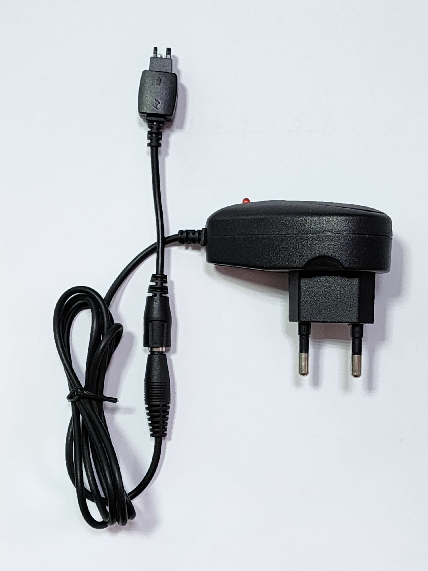 Зарядное устройство Sony Ericsson K700