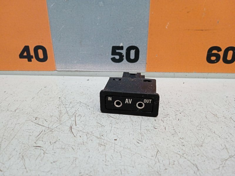 Б/У AUX, БМВ Х5 Е53 Разъем (USB/AUX) BMW X5 2005 E53 248281 BMW арт. 61318368346