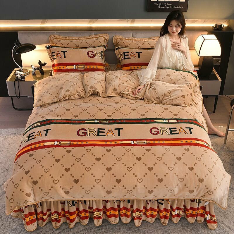 Комплект кровати из четырех предметов 2-х спальное 200х230 см, зимнее