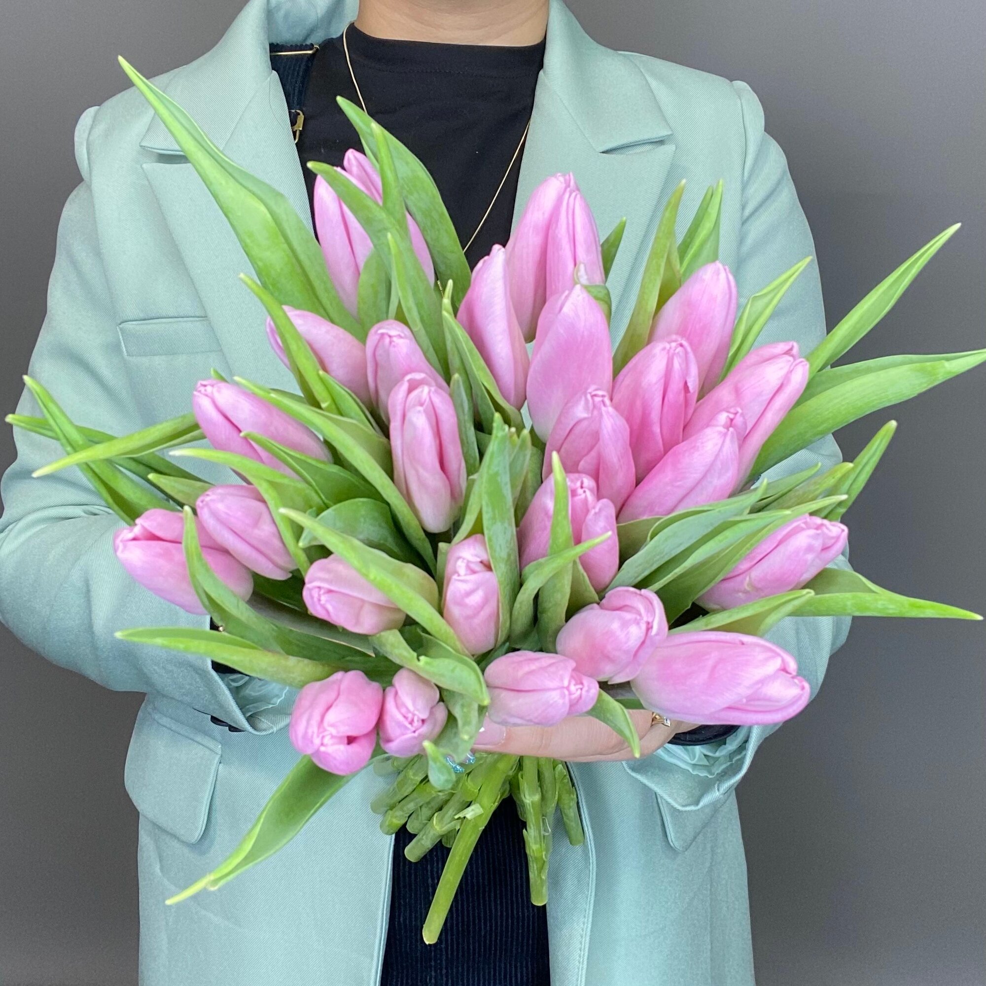 Сиреневые тюльпаны