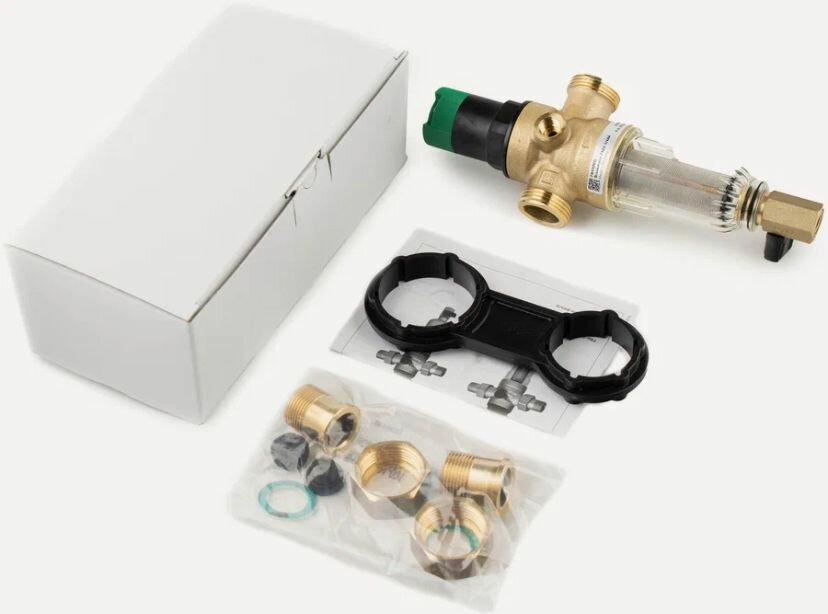 Фильтр для воды с редуктором на горячую воду FK 06 1/2" ААМ