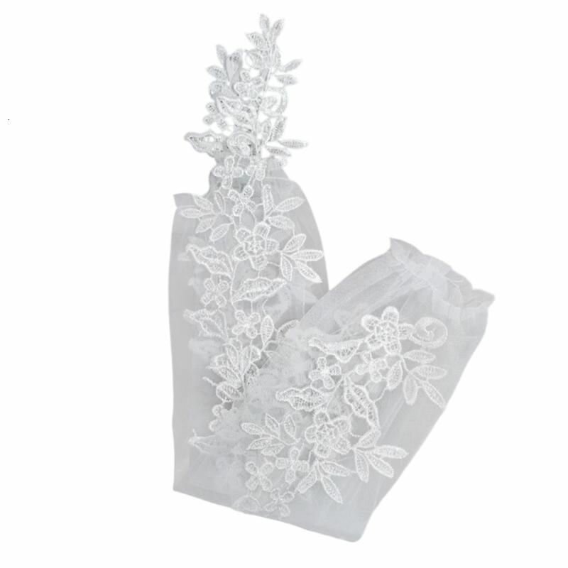 Женские ажурные перчатки без пальцев, Белые цветы