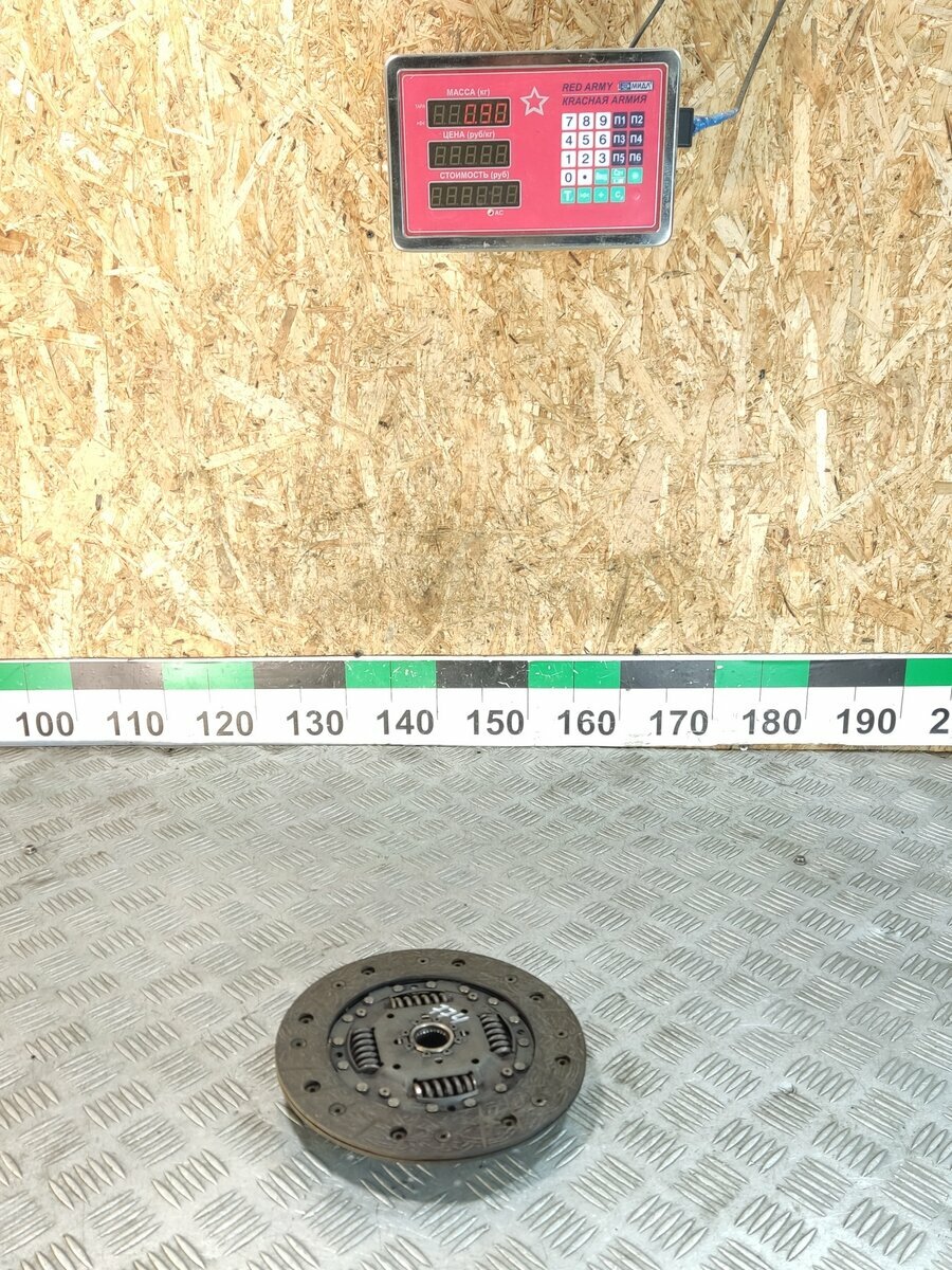 Диск сцепления VOLKSWAGEN Bora 1997-2005 032141032