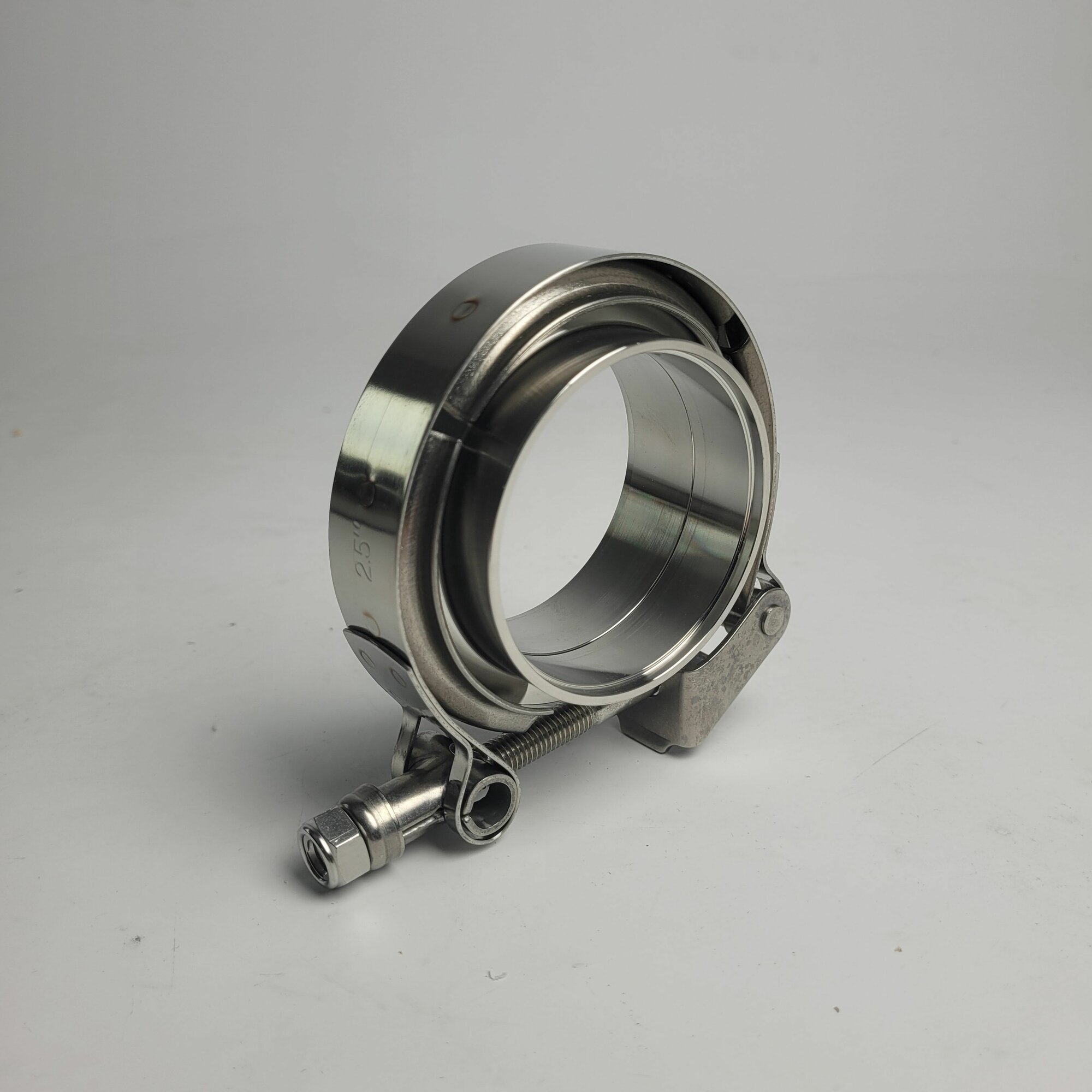 Хомут для глушителя быстросъемный V-band 63мм из нержавеющей стали