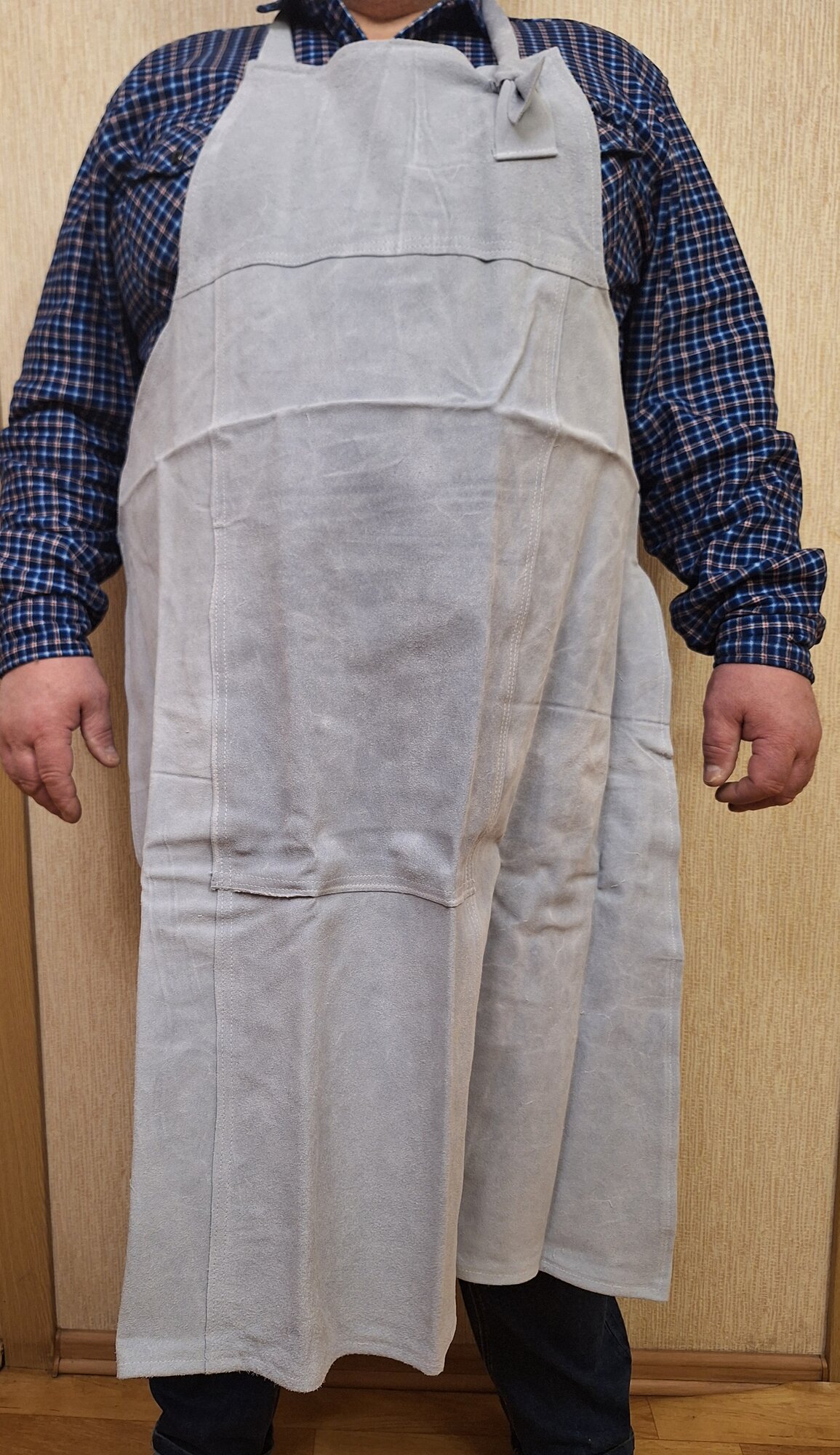 Спилковый фартук с нагрудником – для сварщиков и металлургов