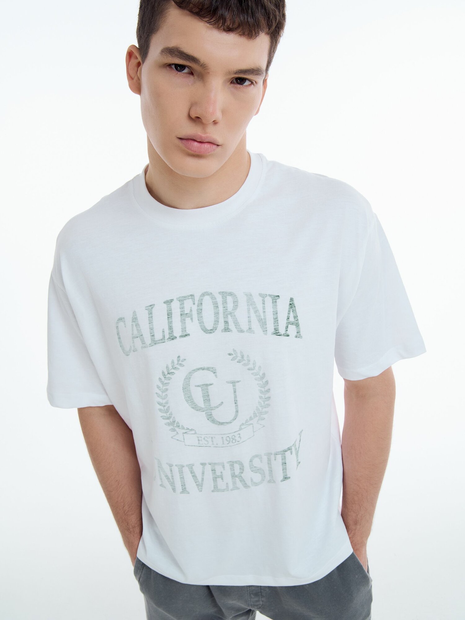 Футболка спортивная