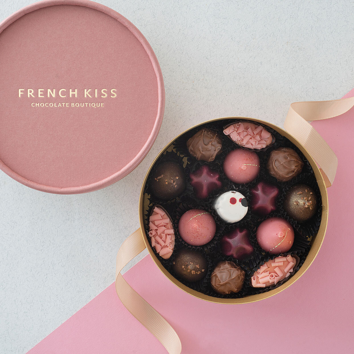 Подарочный шоколадный набор Frenchkiss "Авиньон" ассорти