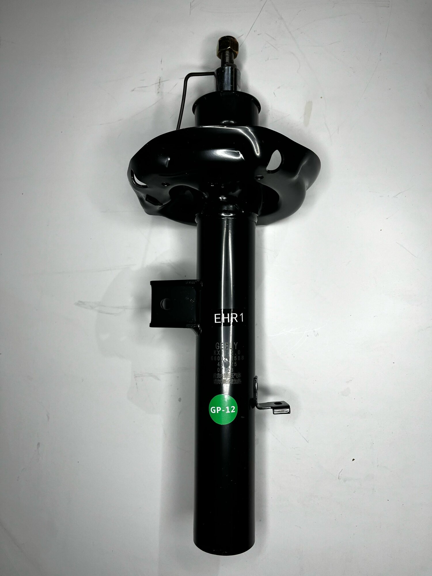 Амортизатор передний правый Geely Monjaro [2.0 16V 8AT внедорожник 4X4 Turbo] 4013088600