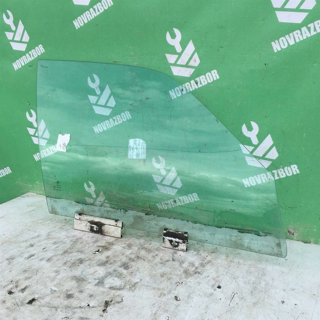 Стекло двери передней правой BMW 5-серия E34 88-95