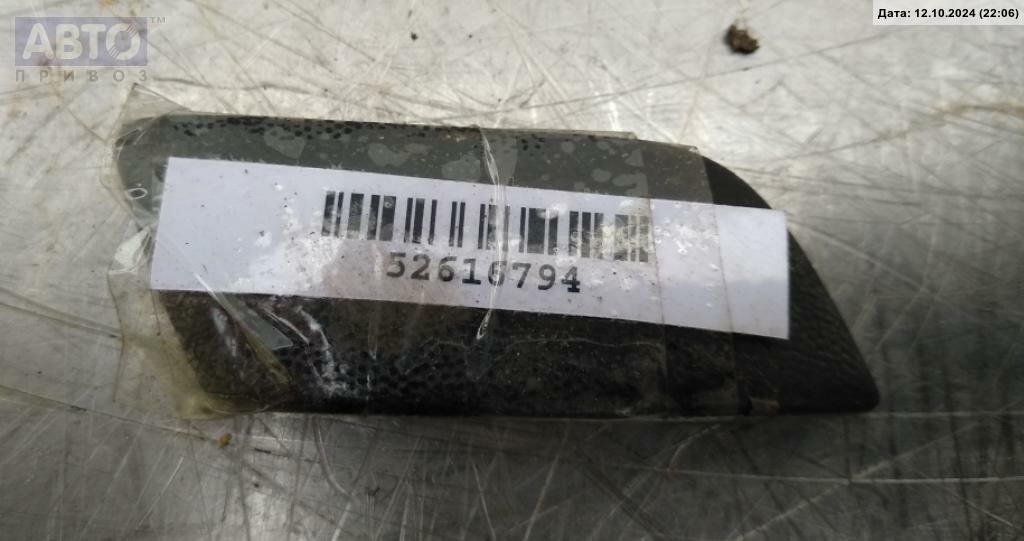 Молдинг наружный кузовной задний левый Audi 100 C4 (1991-1994)