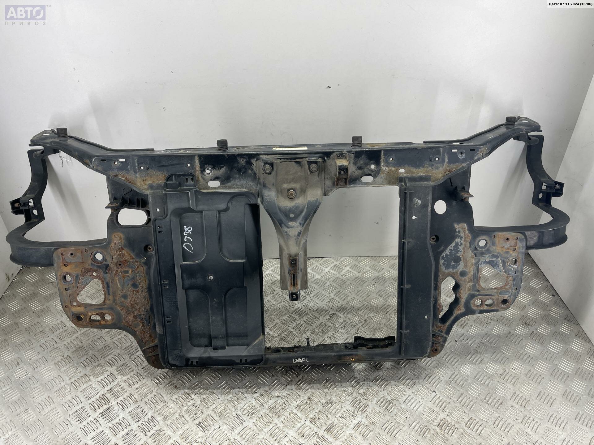 Рамка передняя (панель кузовная, телевизор) Hyundai Getz