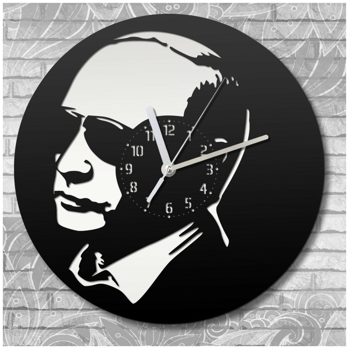 Настенные часы деревянные бесшумные владимир путин - 540