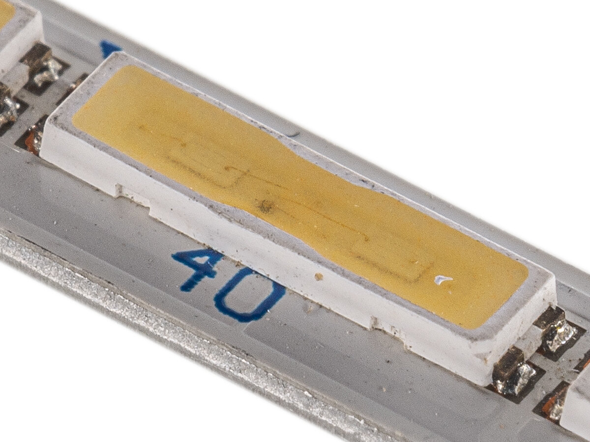 Светодиодная планка для подсветки ЖК панелей - SML270A51_Rev0.3