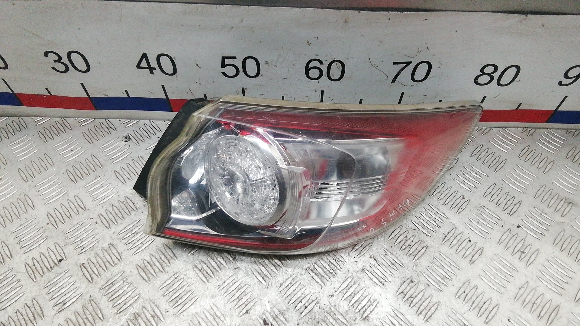 Фонарь задний правый MAZDA 3 2