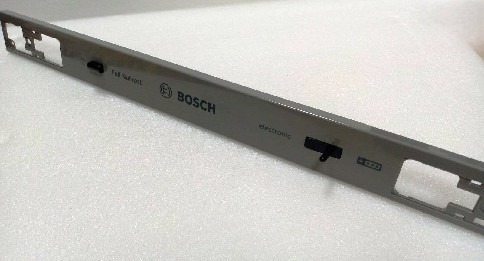 Передняя панель холодильника Bosch, 11035865