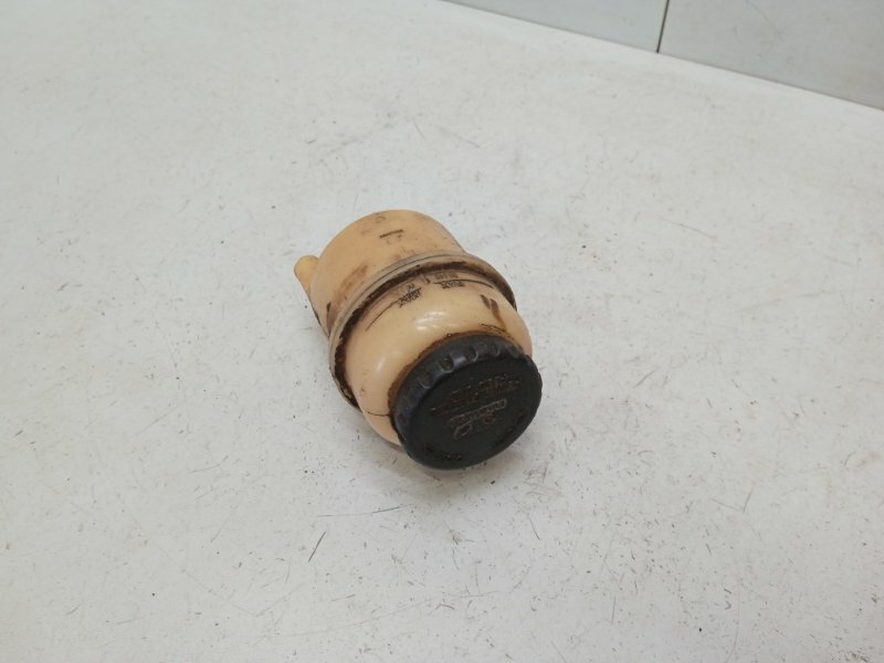 Б/У Бачок гидроусилителя руля ГУР Daewoo Nexia б/у , Дэу Нексия Бачок гидроусилителя Daewoo Nexia N100, K32, L32 174264 DA...