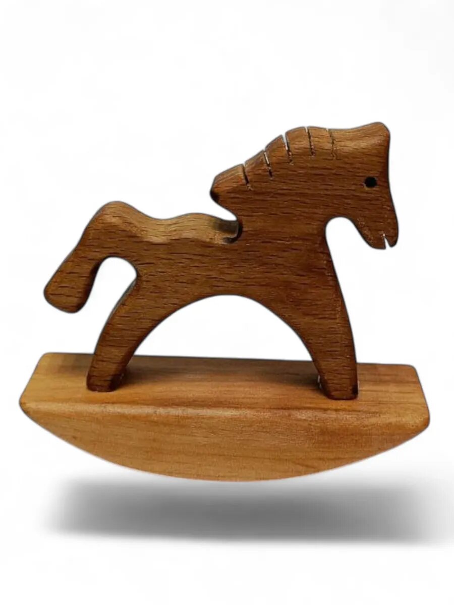 Деревянная игрушка лошадка