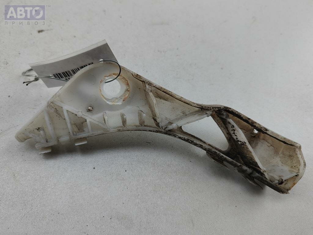 Кронштейн бампера переднего Mazda 6 (2002-2007) GG/GY