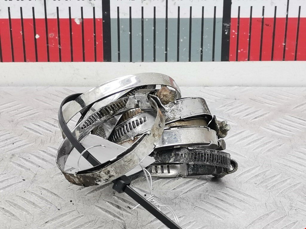 Хомут металлический Volkswagen Touareg 1 11617798304 арт. 1978474