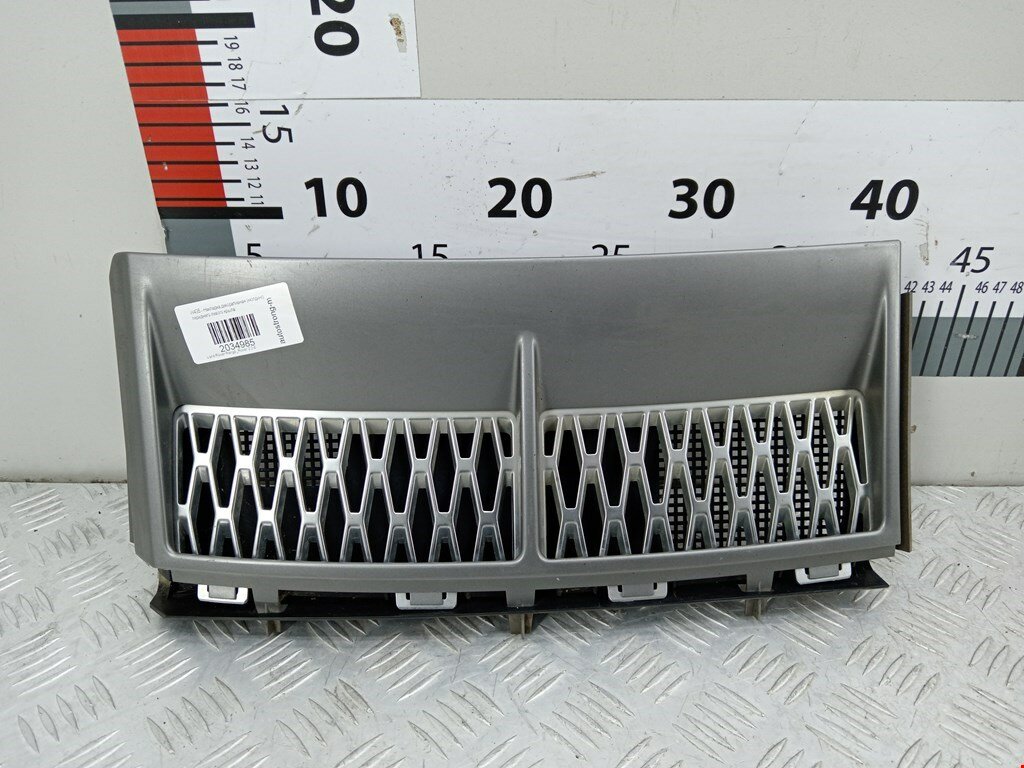 Решетка (дефлектор жабры) крыла правая Land Rover Range Rover 3 LR023199 арт. 2034985