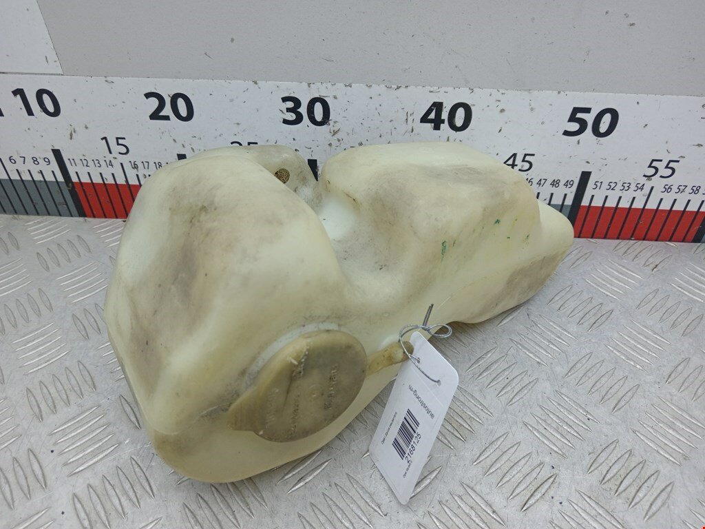 Бачок омывателя Opel Kadett E арт. 2168125