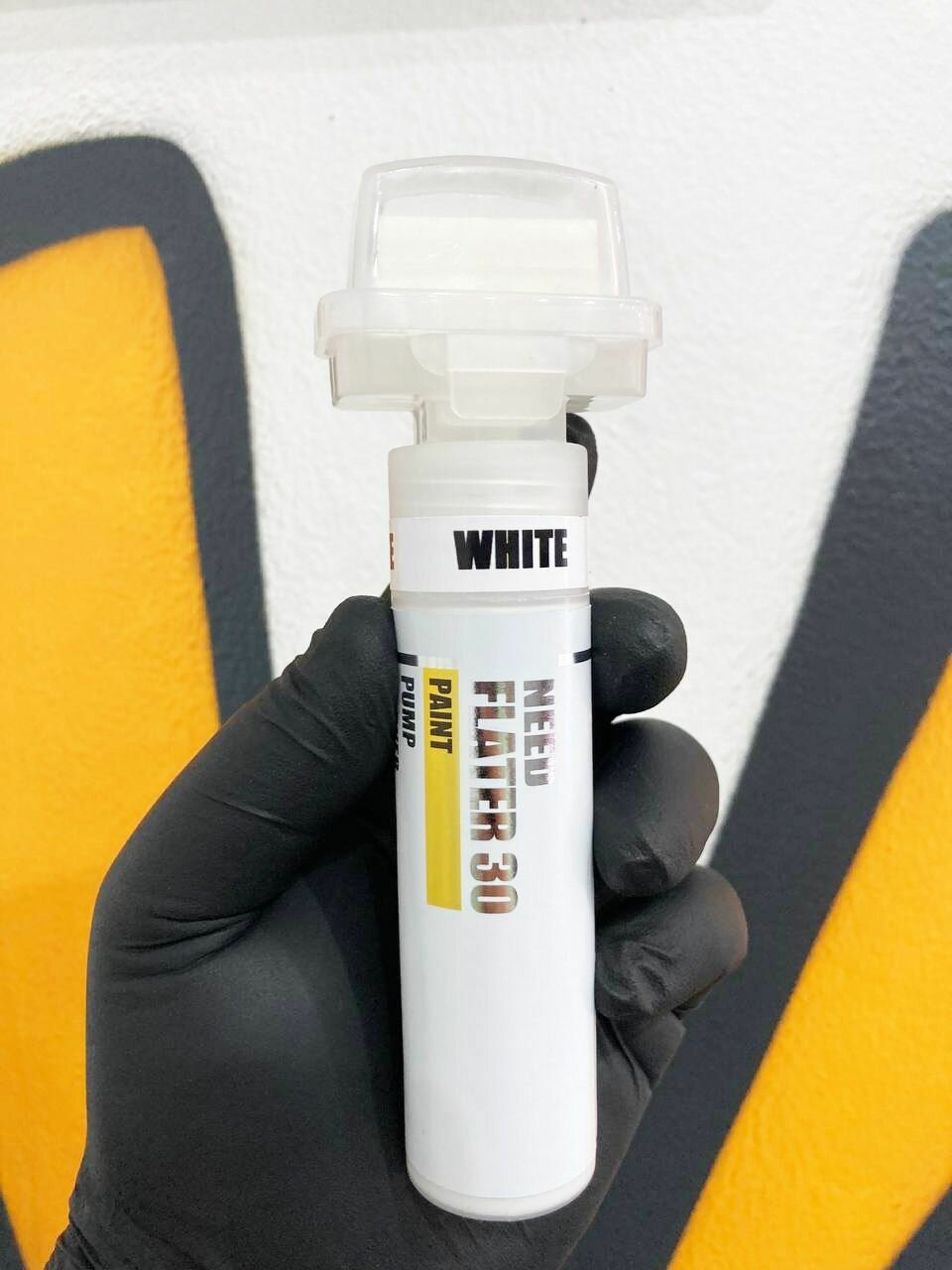 Маркер paint 30мм FLATER 30 WHITE, плоское перо (40мл) NEED