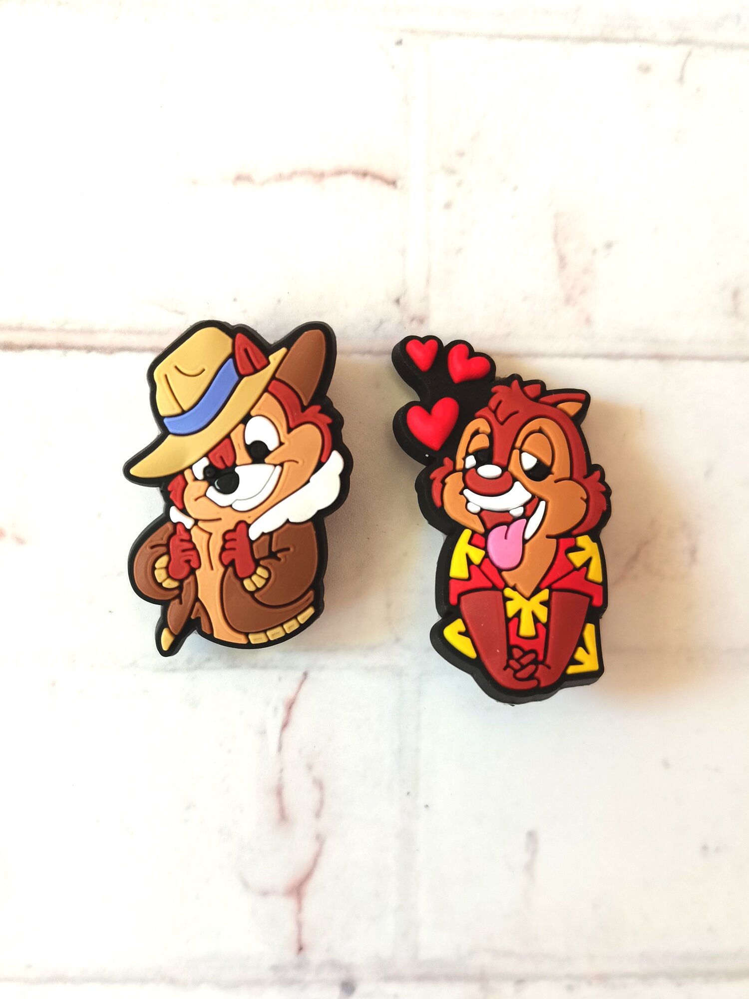 Джибитсы на crocs Чип и Дейл — фото 1
