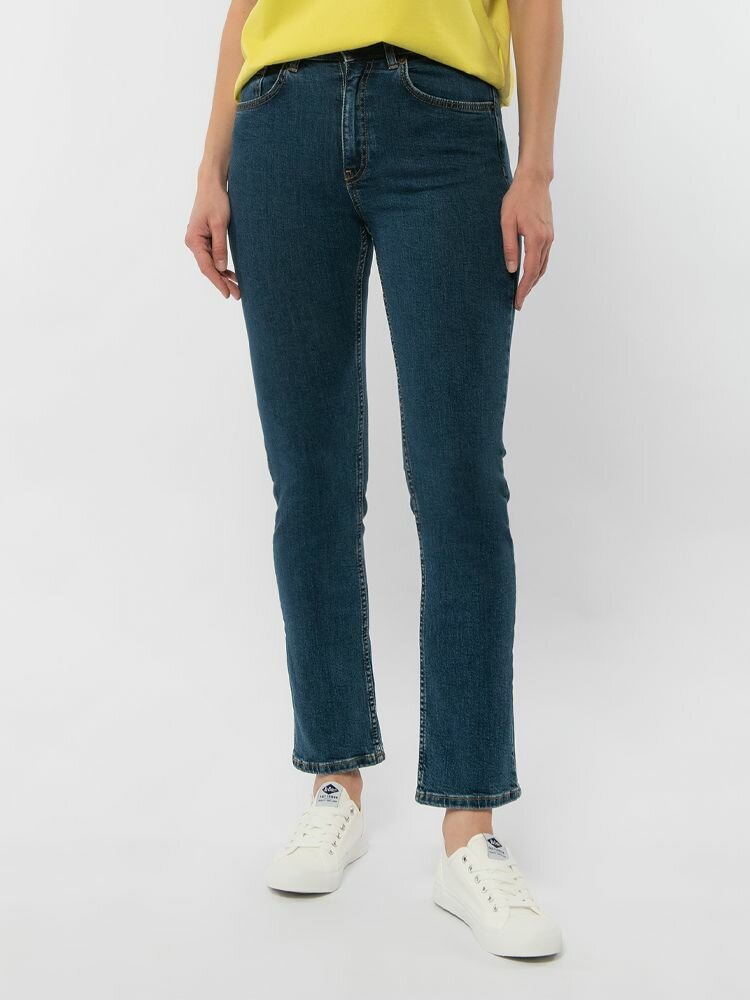 Джинсы зауженные 