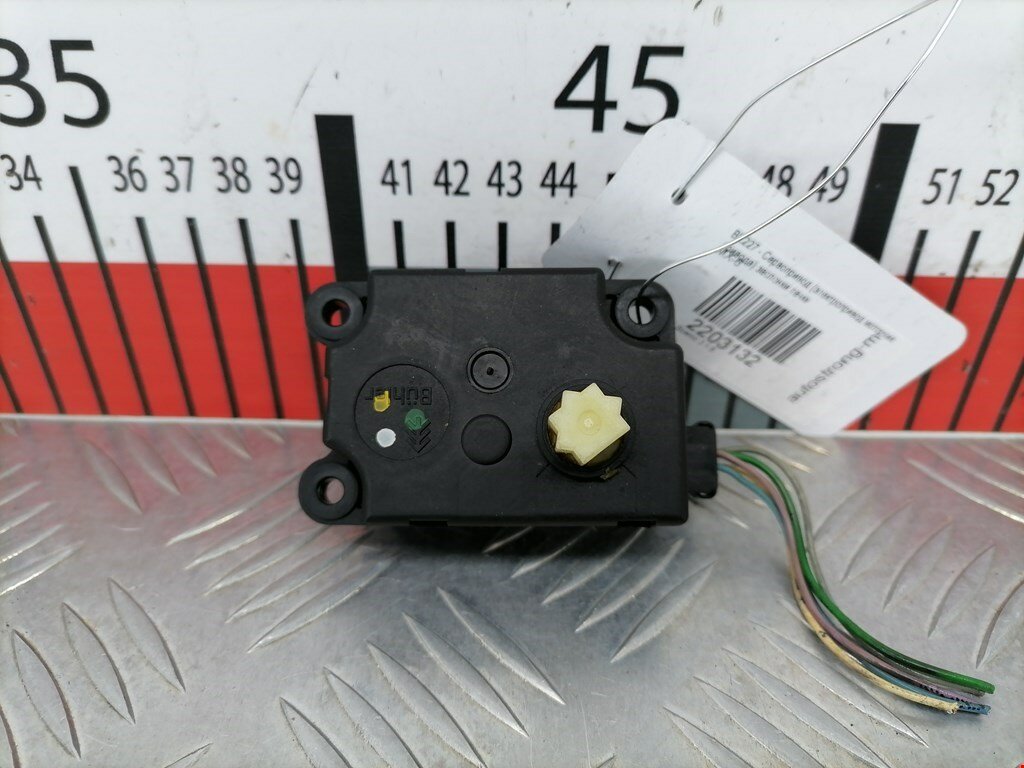 Сервопривод (электропривод моторчик привода) заслонки печки Renault Scenic 2 N101980G арт. 2203132