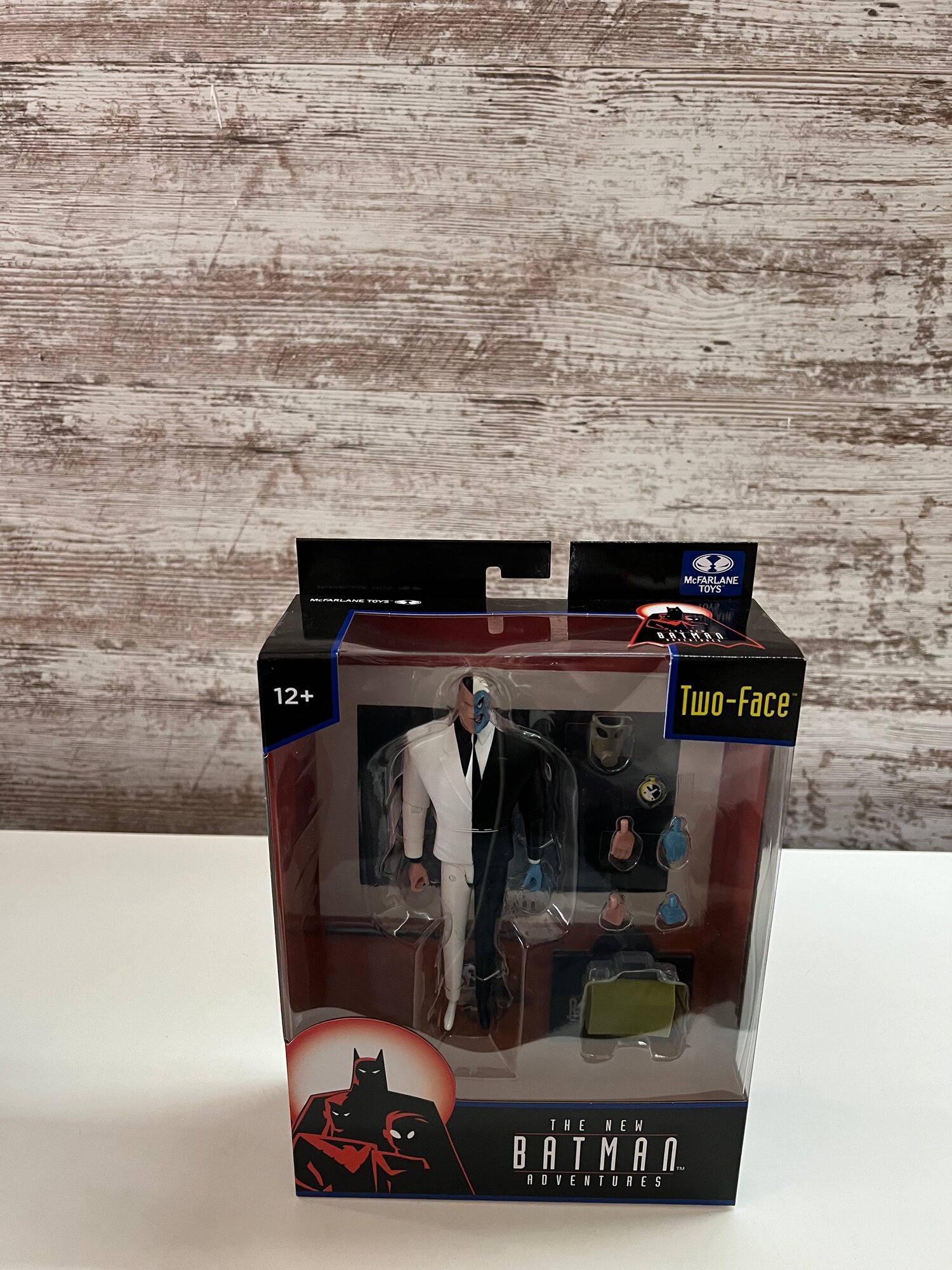 Фигурка Двуликий, Two-Face, 16 см, The new Batman adventures, от McFarlane toys